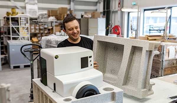 ASA injection moulding for large plastic products - HSV English